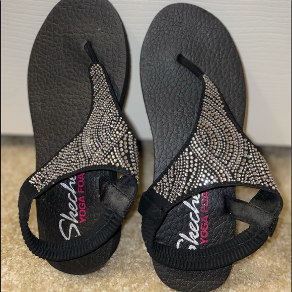 Skechers | Shoes | Newsketchers Rhinestone Sandals | Poshmark